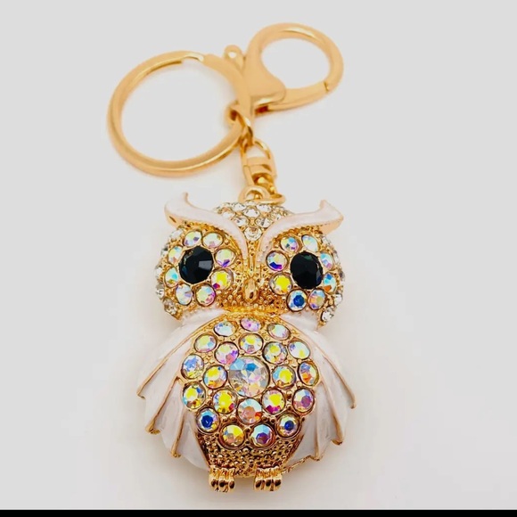 Source Unknown | Accessories | White And Gold Owl Keychain And Purse ...